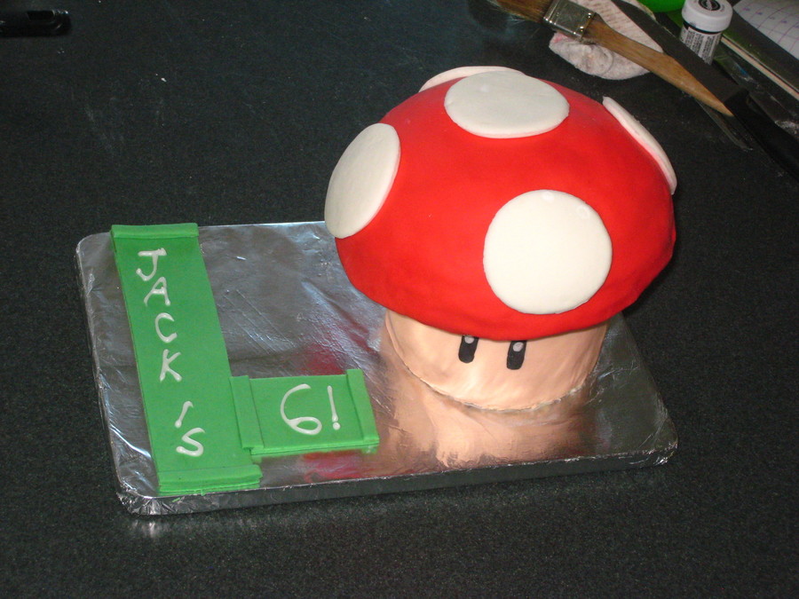 Mario Brothers 1Up Mushroom - CakeCentral.com