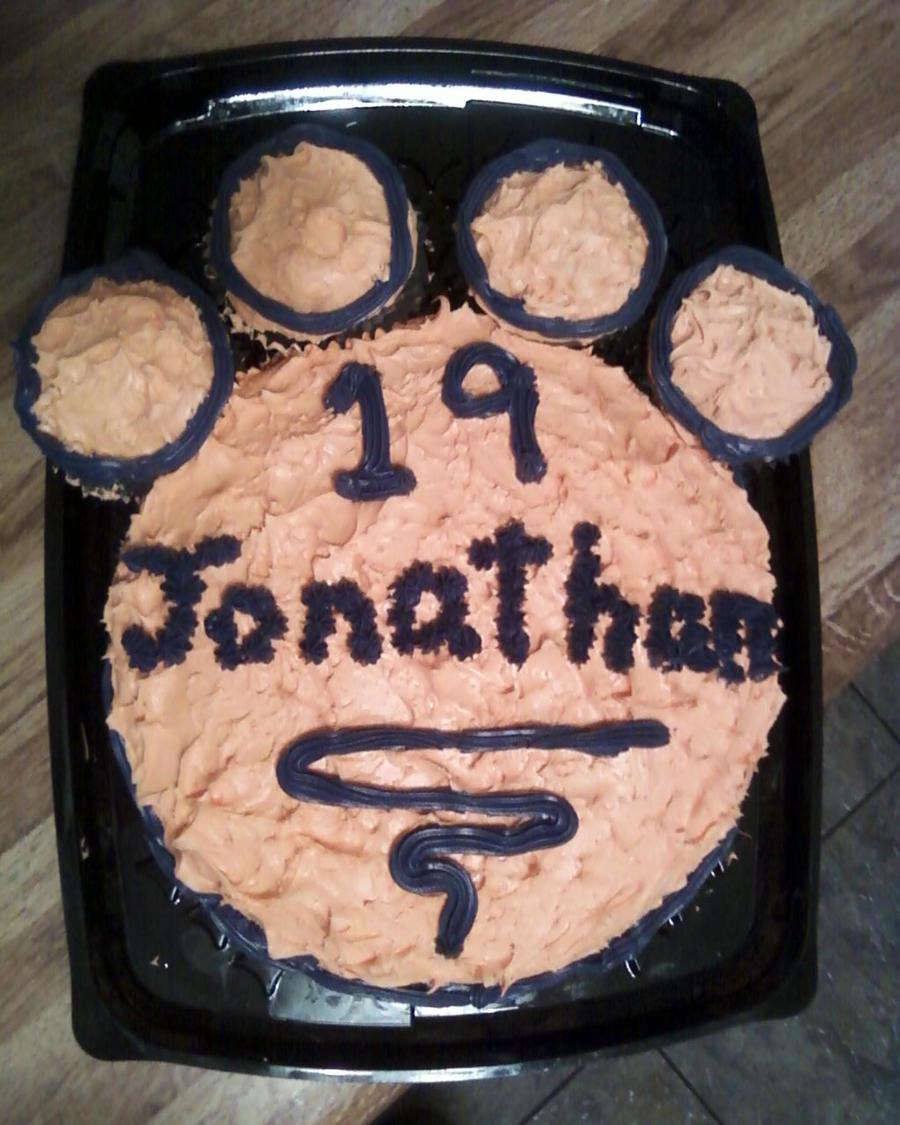 Clemson Tiger Paw - CakeCentral.com