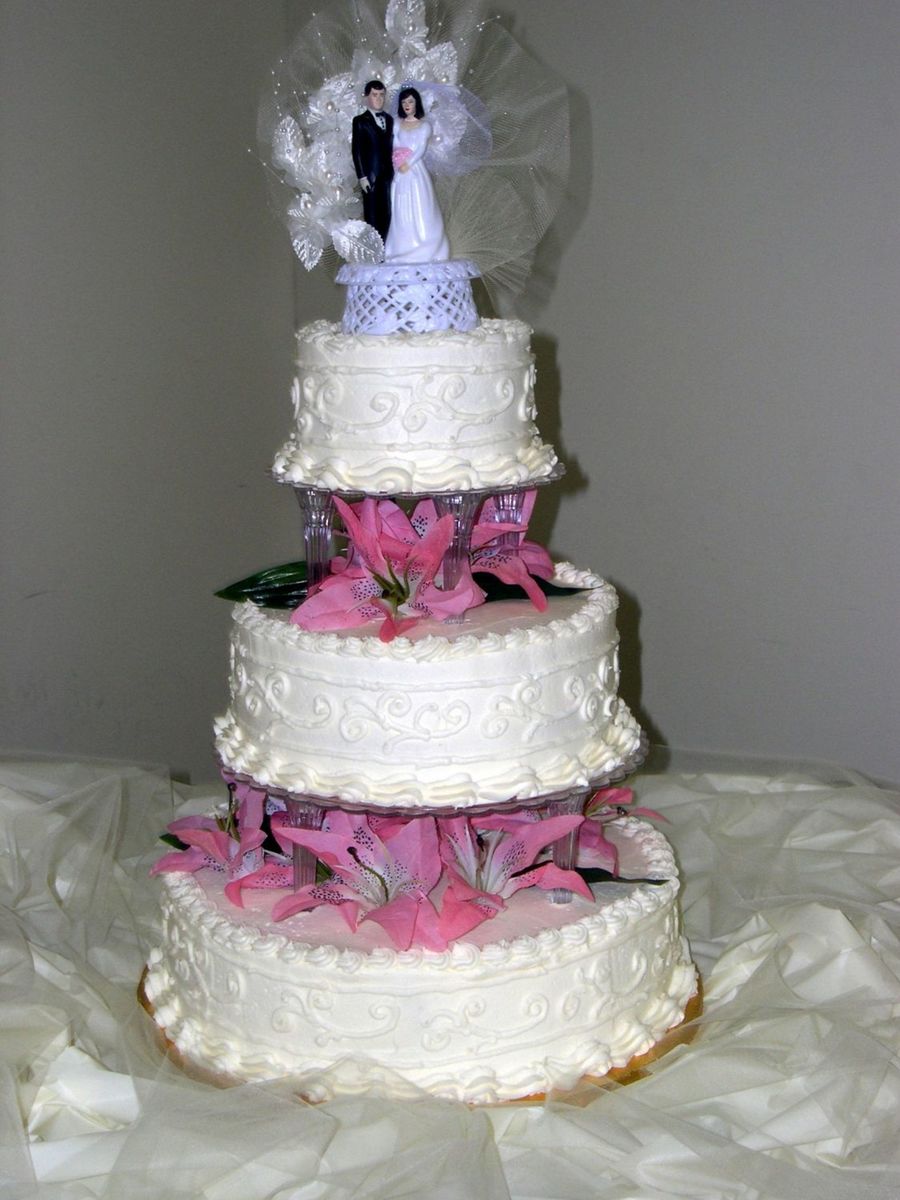 Pillared Weding Cake - CakeCentral.com