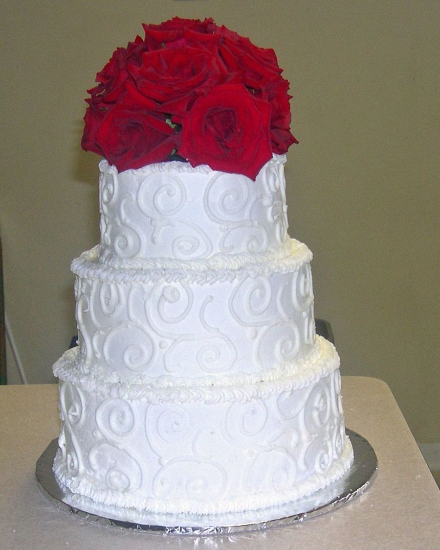 Red Roses - CakeCentral.com
