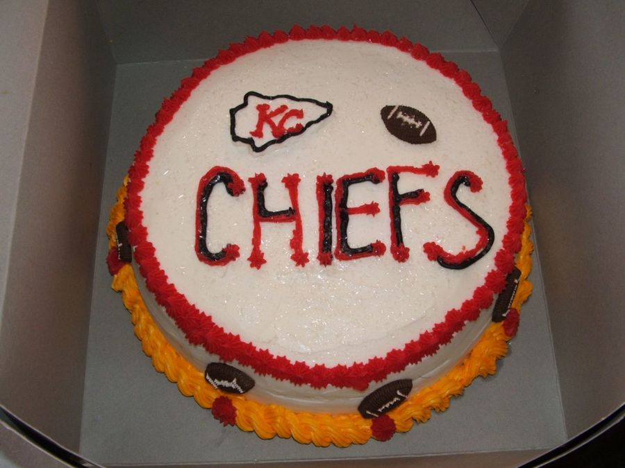 Chiefs Cake - CakeCentral.com