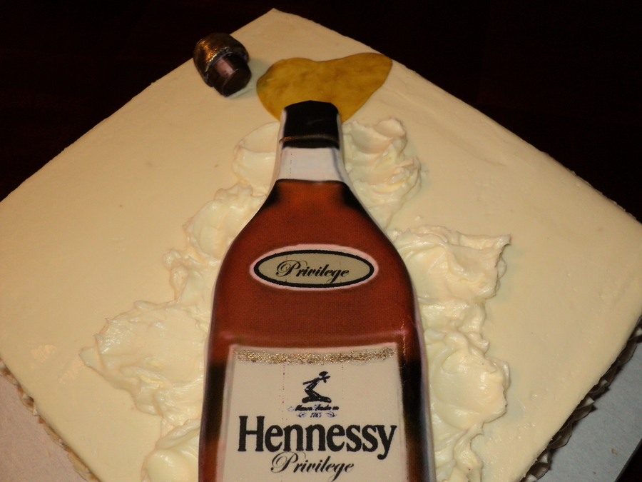 Hennessy Cake - CakeCentral.com