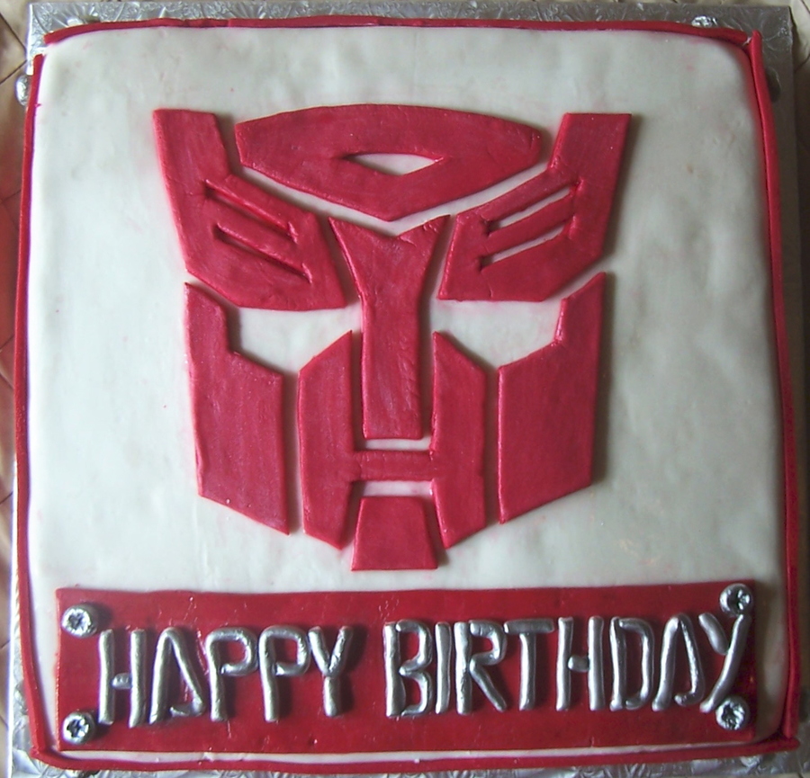 Transformers Cake - CakeCentral.com
