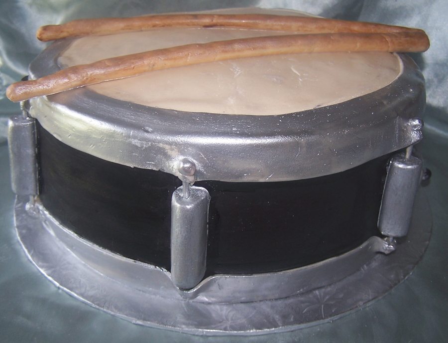 Snare Drum Cake - CakeCentral.com