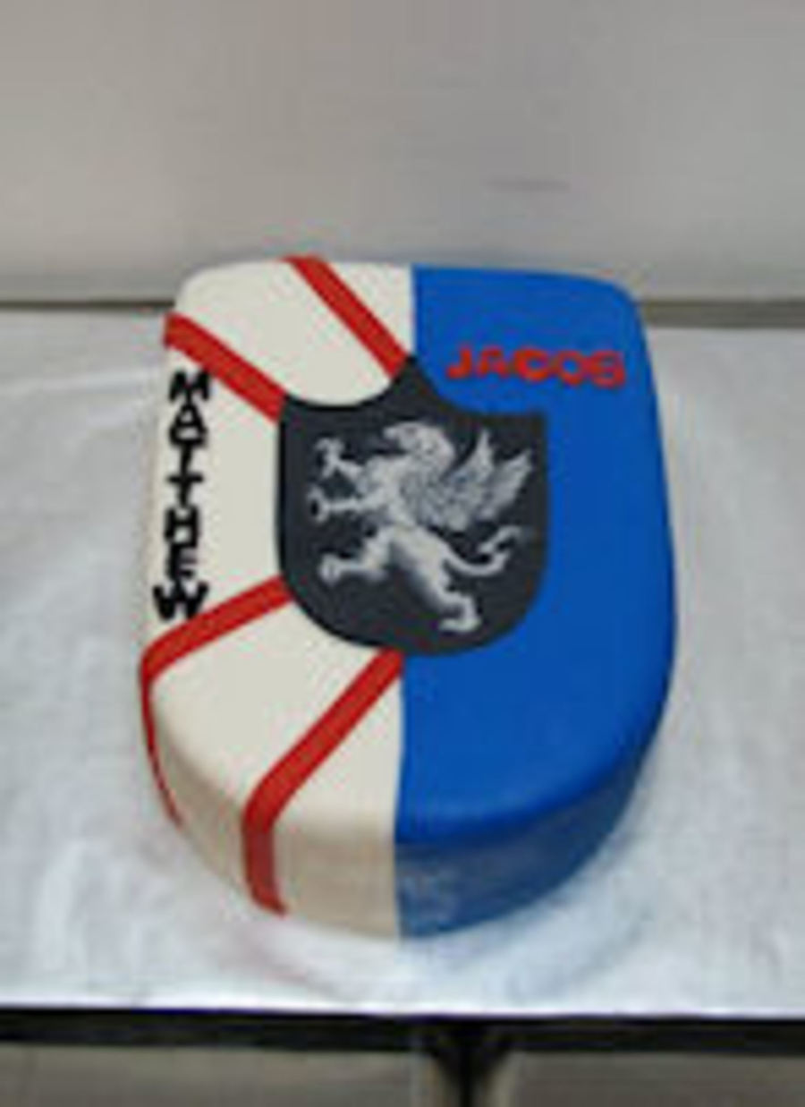 Gryphon Mascot Cake - CakeCentral.com