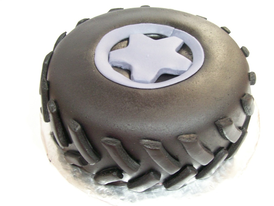 Big O Tire - CakeCentral.com