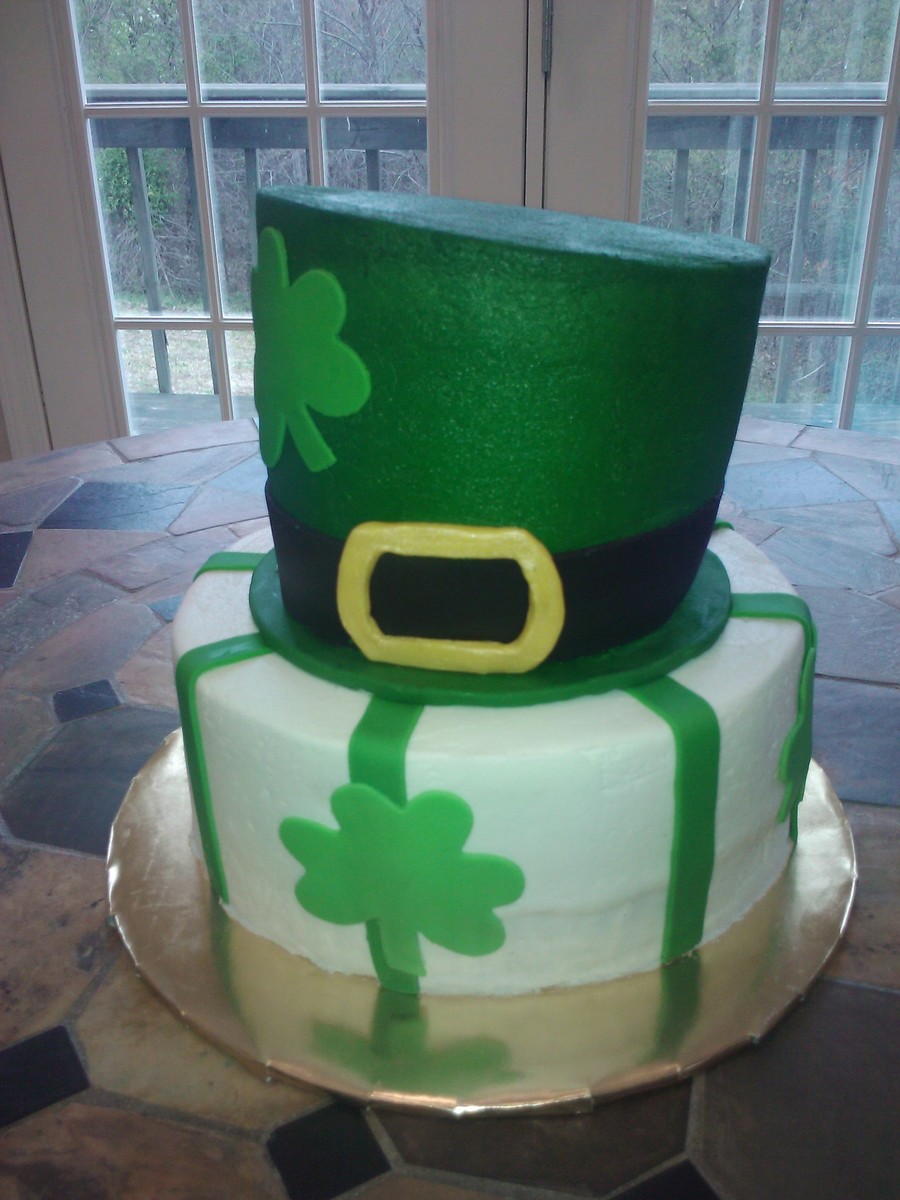 Irish Theme Birthday Cake - CakeCentral.com