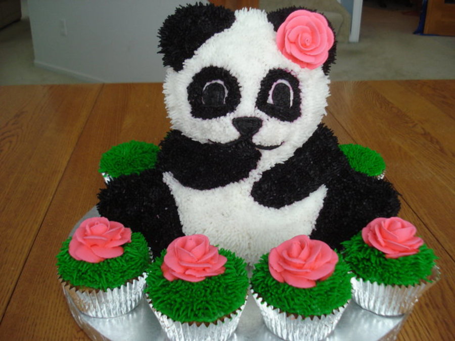 Panda Cake - CakeCentral.com