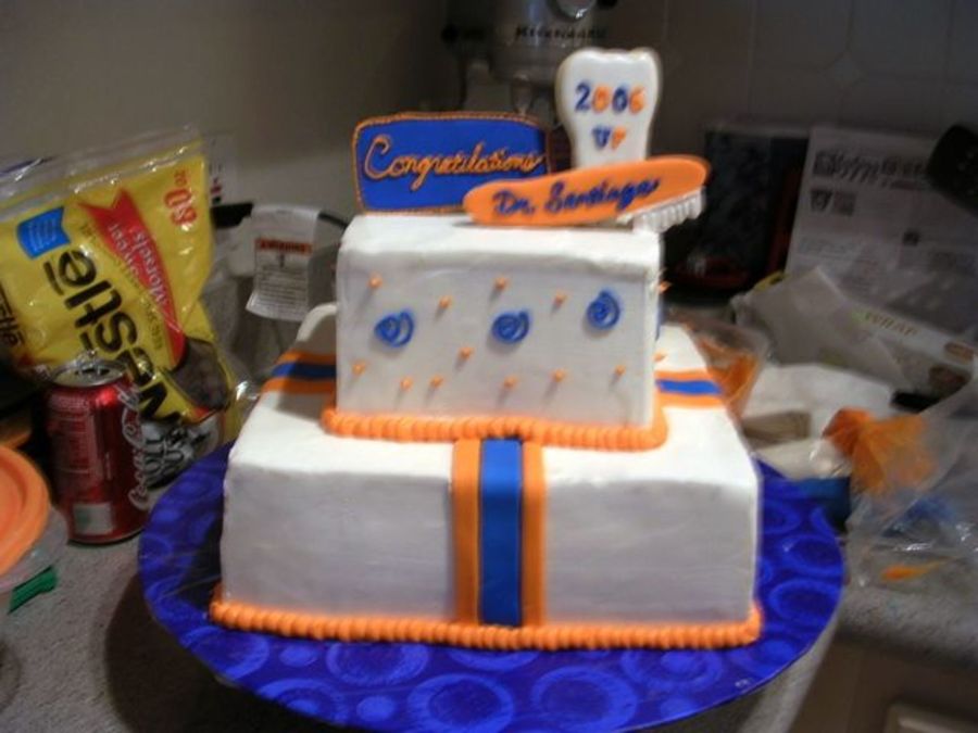 Uf Grad Cake - CakeCentral.com