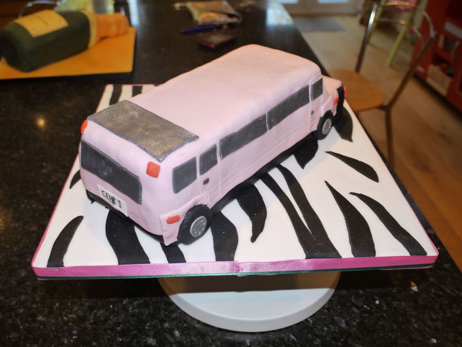 Pink Limousine Hummer Cake - CakeCentral.com