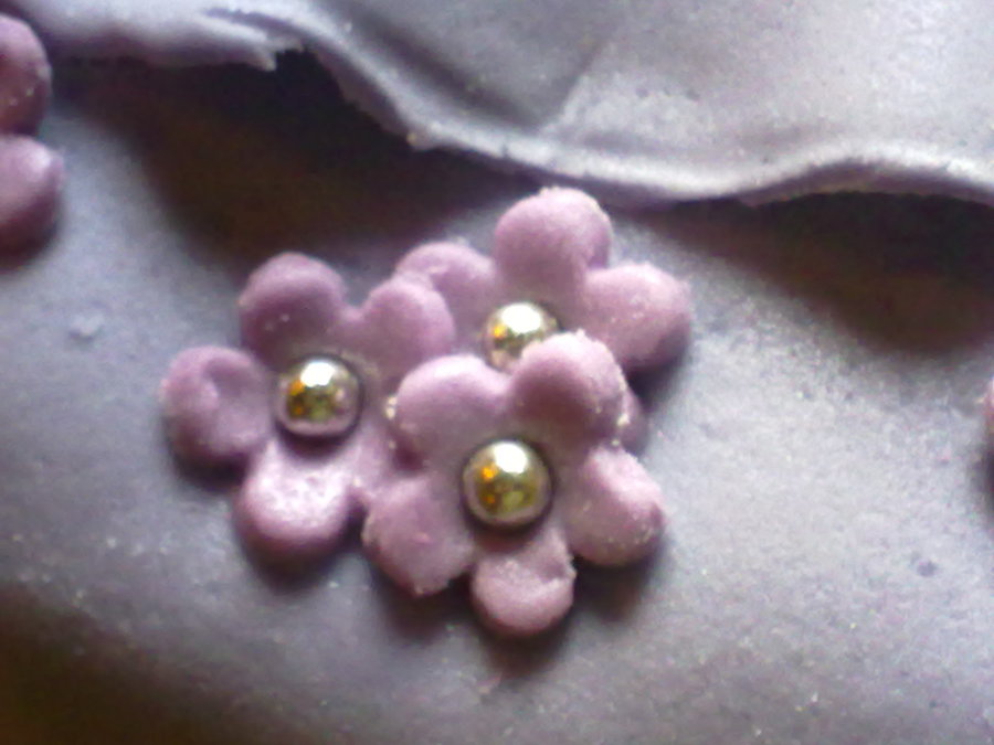 Emilia - CakeCentral.com