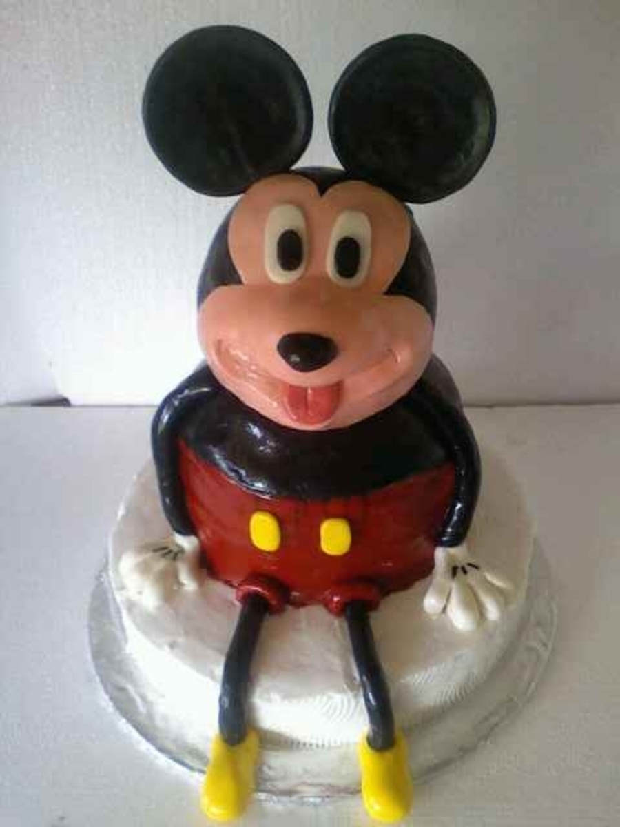 Mickey Mouse - CakeCentral.com