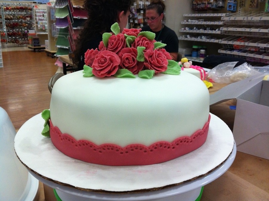 My Final Class Cake For Fondant And Gum Paste Cake - CakeCentral.com