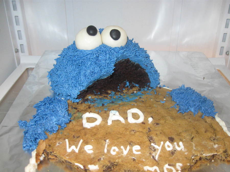Dad's Cookie Monster Cake - CakeCentral.com