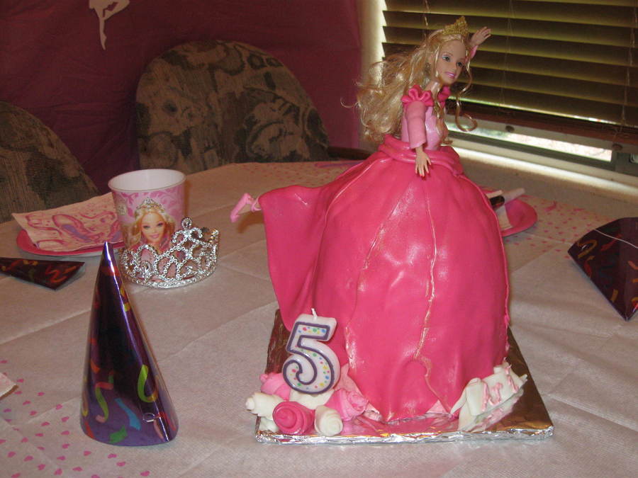 Genevieve From 12 Dancing Princesses - CakeCentral.com