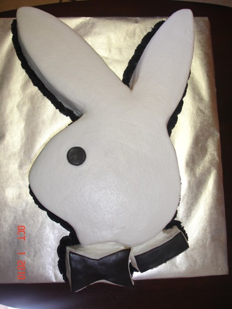 Playboy Bunny - CakeCentral.com