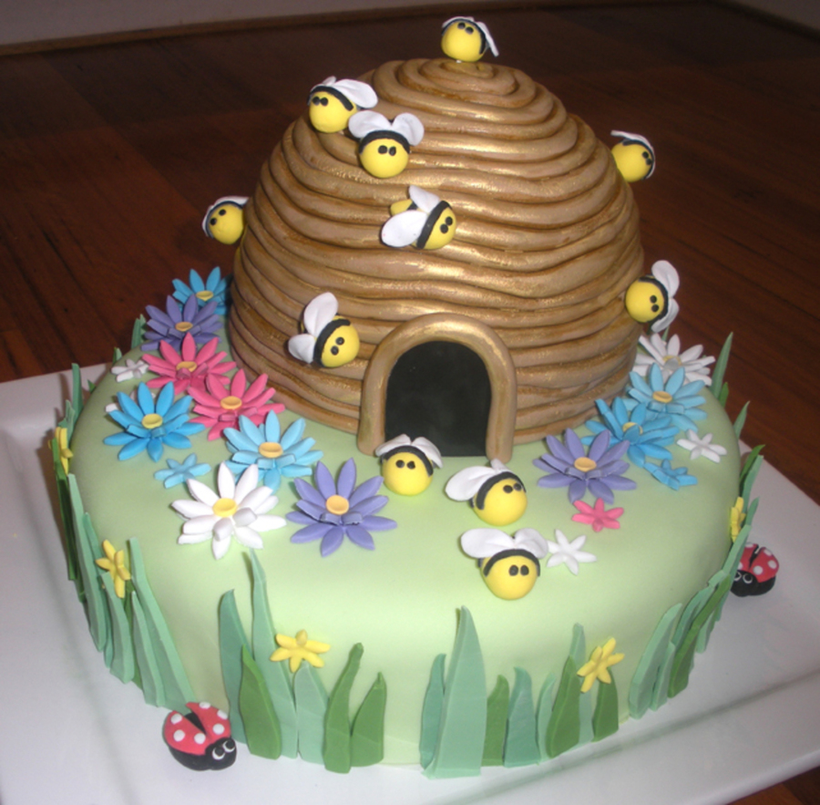 Beehive Birthday Cake - CakeCentral.com