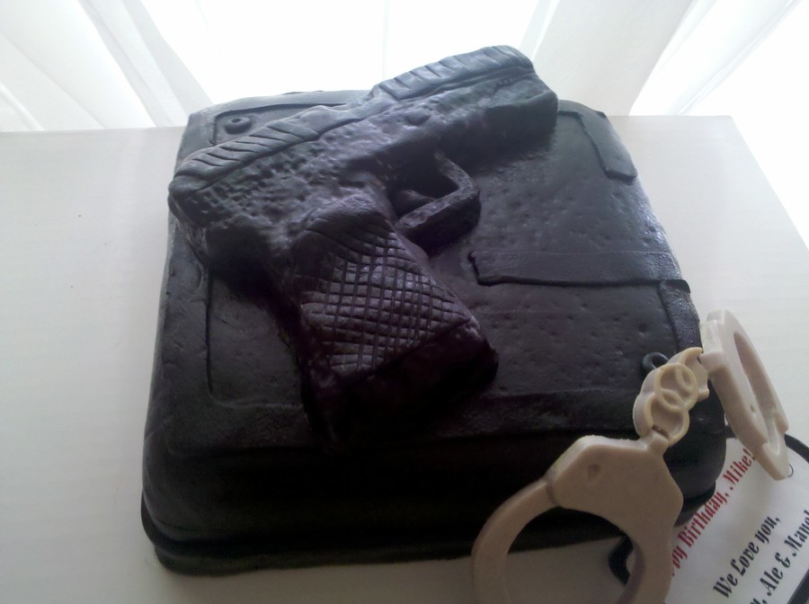 Glock Gun - CakeCentral.com