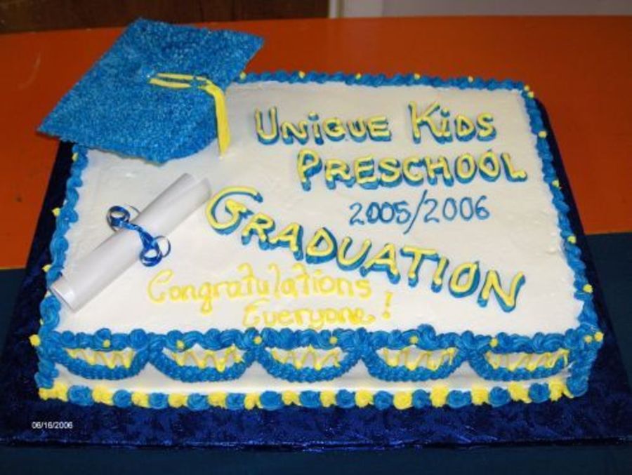 Preschool Graduation Cake - CakeCentral.com