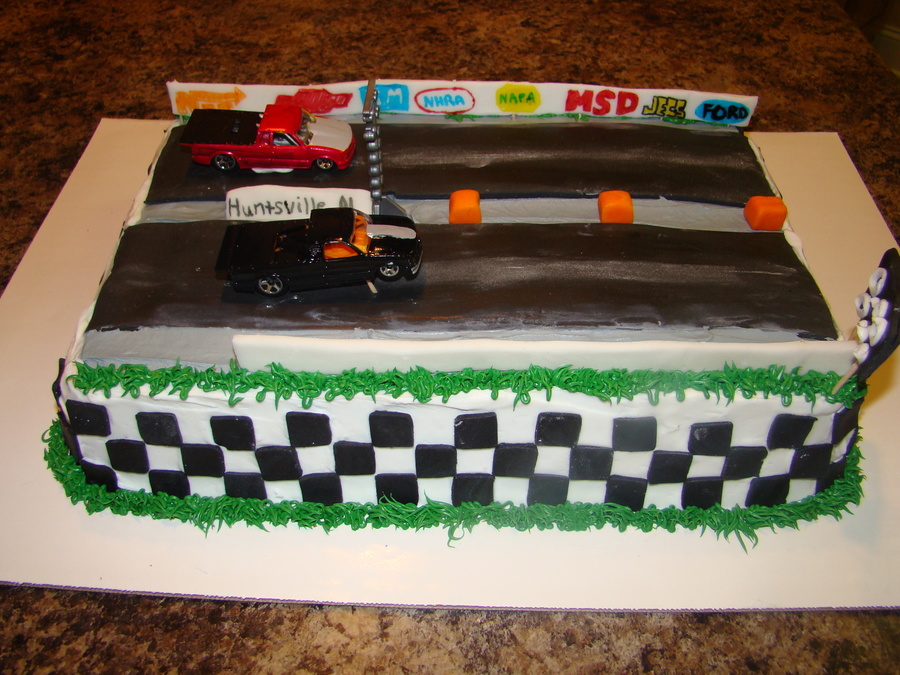 Drag Race Cake - CakeCentral.com
