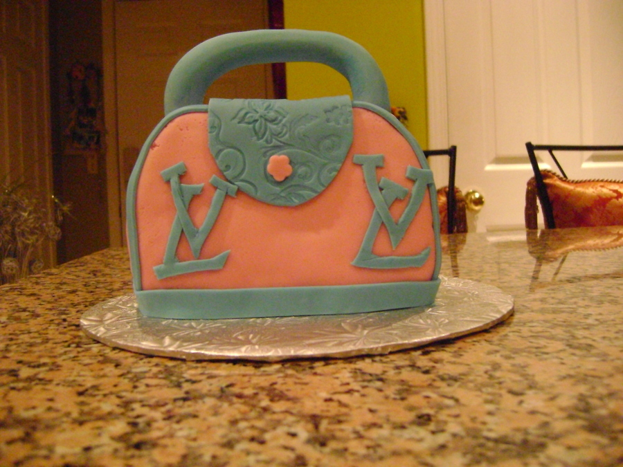 Purse Cake - CakeCentral.com