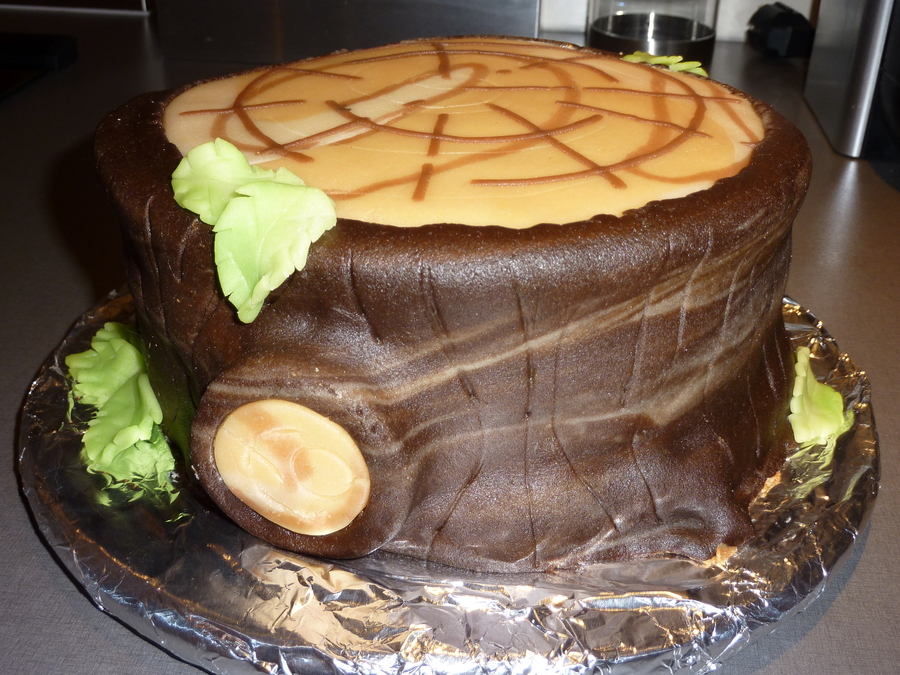 Tree Trunk - CakeCentral.com