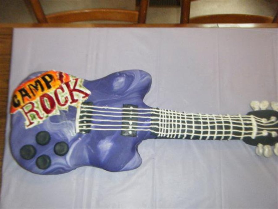 Camp Rock Guitar - CakeCentral.com