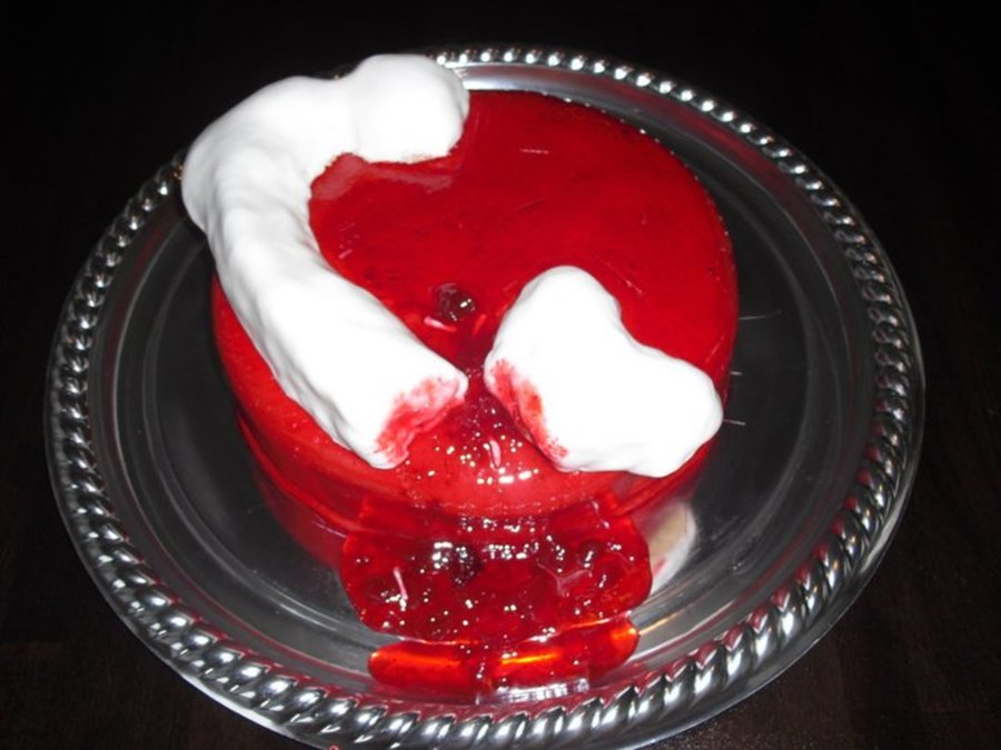 Broken Bone - CakeCentral.com