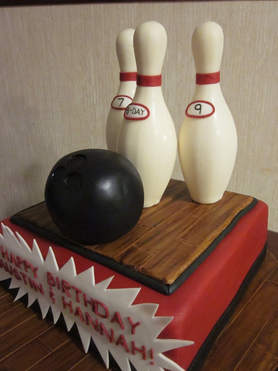 Bowling Cake - CakeCentral.com