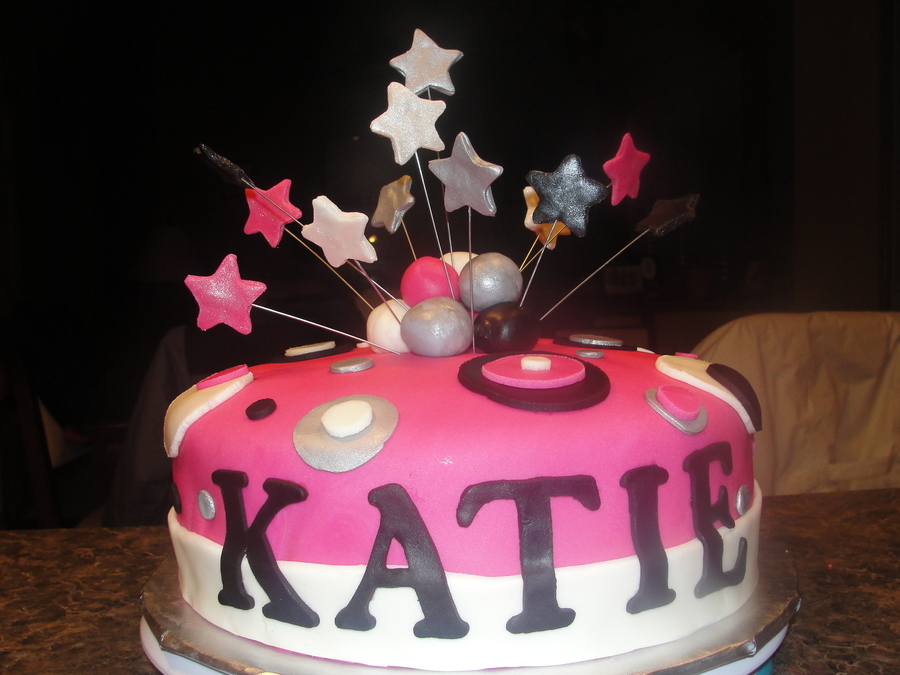 Katie's Birthday Cake - CakeCentral.com