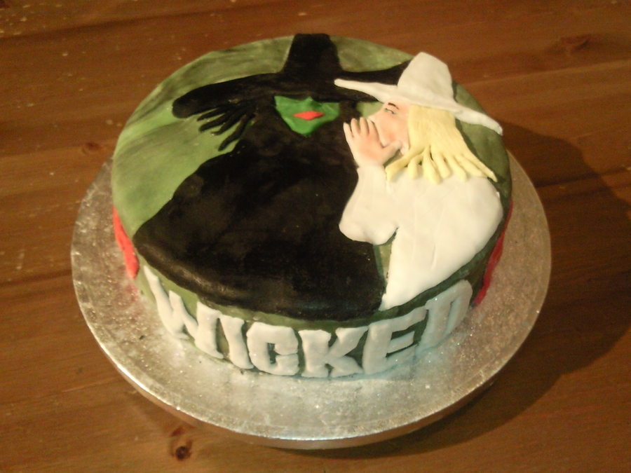 Wicked Birthday Cake - CakeCentral.com