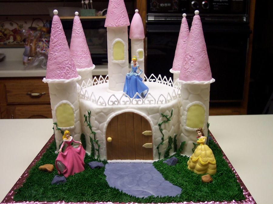 Disney Princesses - CakeCentral.com