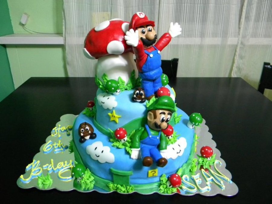 Super Mario - CakeCentral.com
