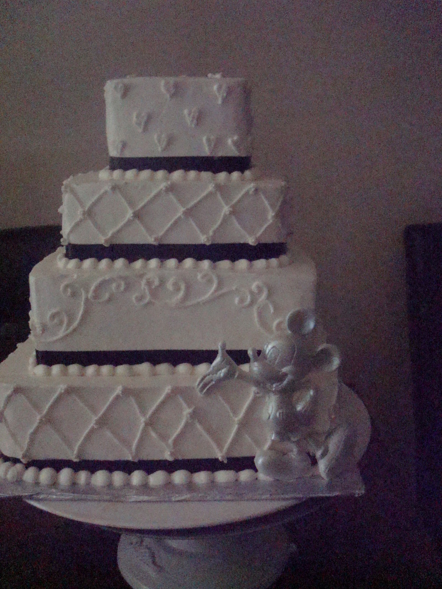 Mickey - CakeCentral.com