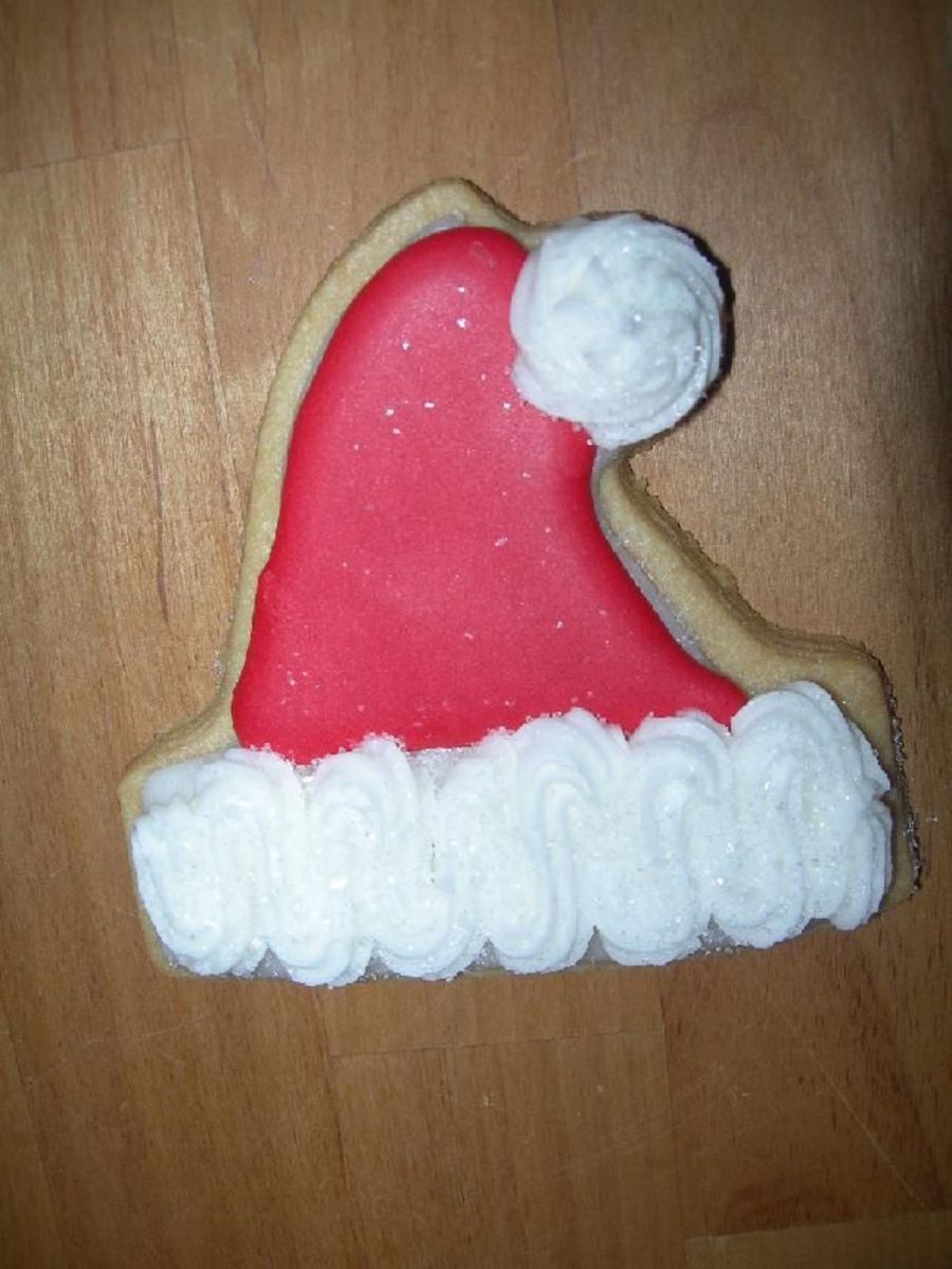 Santa Hat - CakeCentral.com