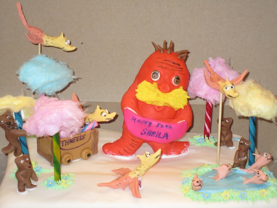 The Lorax - CakeCentral.com