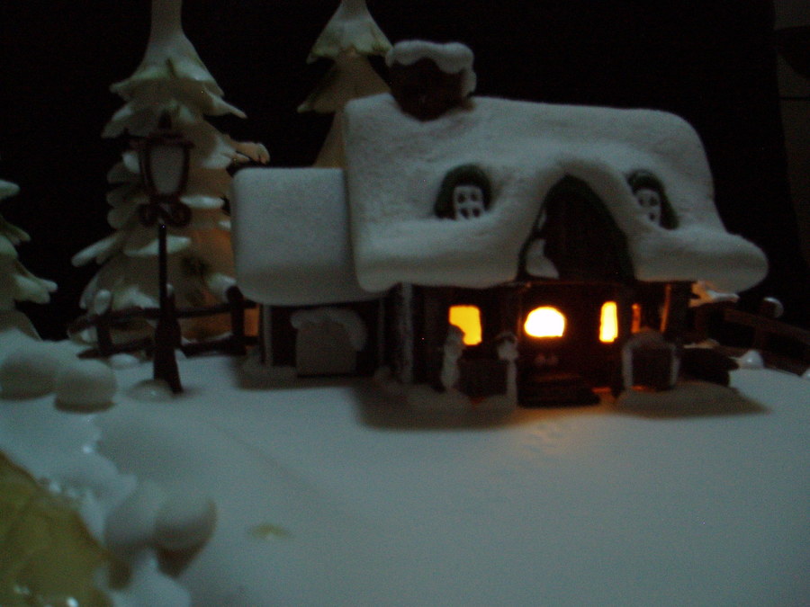 Winter House On The Hill - CakeCentral.com