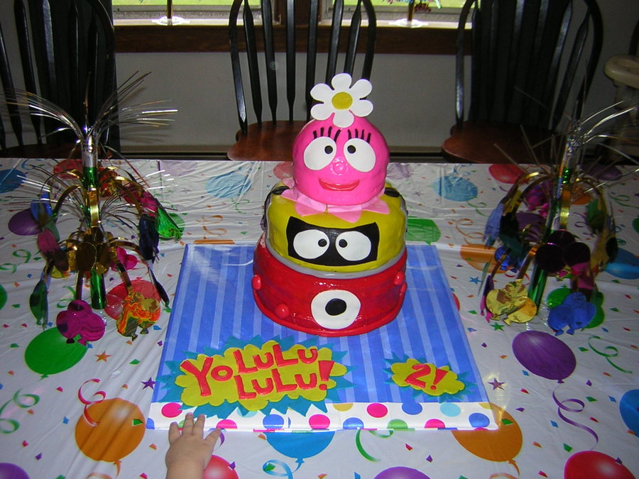 Yo Lulu Lulu Cake! - CakeCentral.com