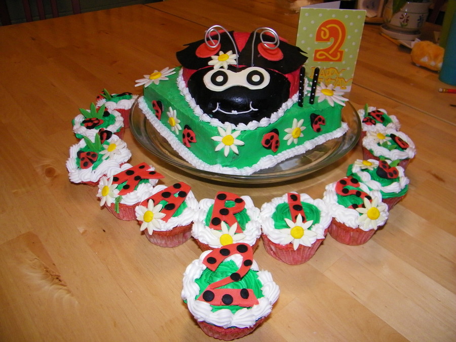 Lady Bug - CakeCentral.com