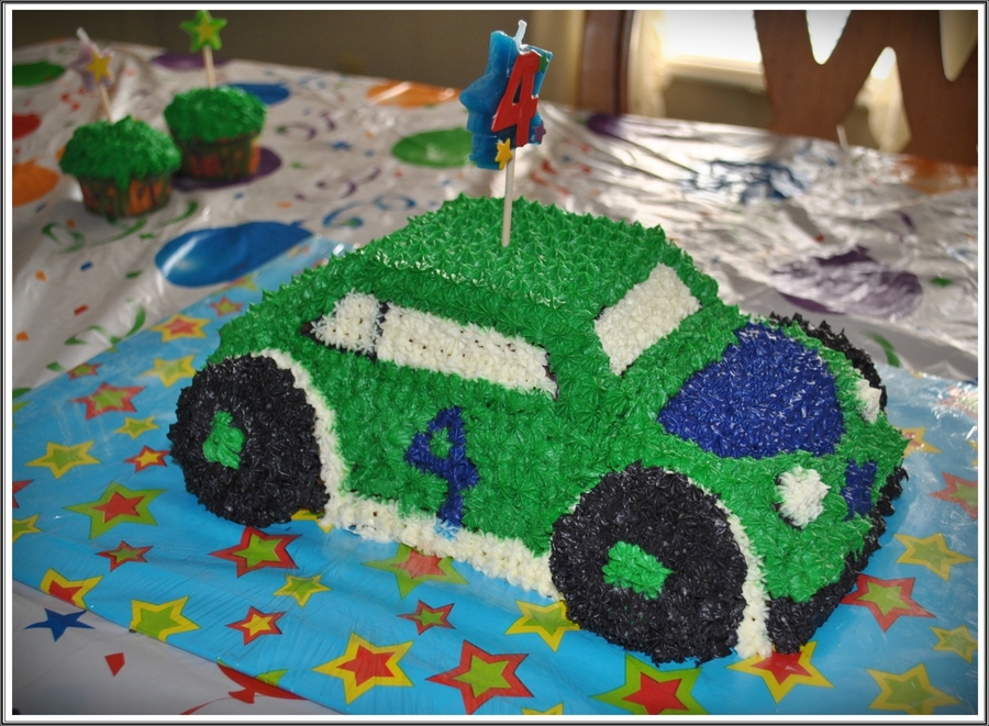 3D Car Cake - CakeCentral.com