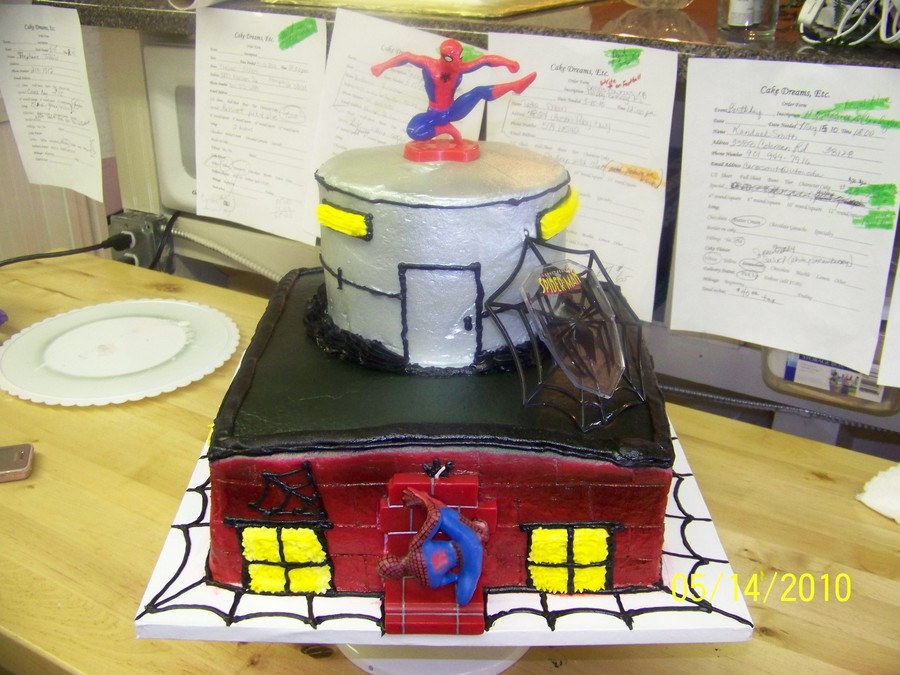 Spider Man - CakeCentral.com