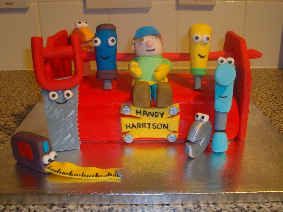 Handy Manny & His Tools - CakeCentral.com