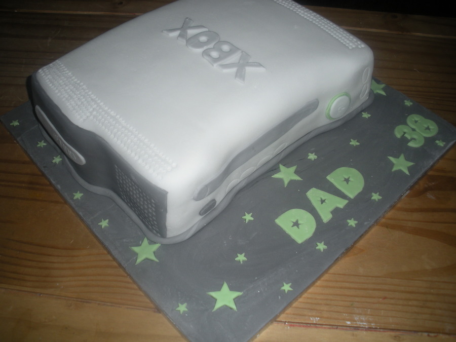 Xbox Cake - CakeCentral.com