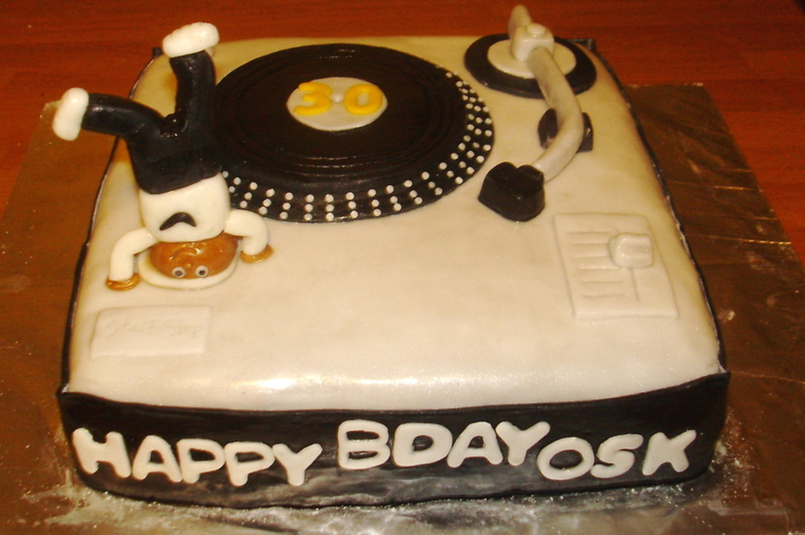 Turn Table, Break Dancer Cake - CakeCentral.com