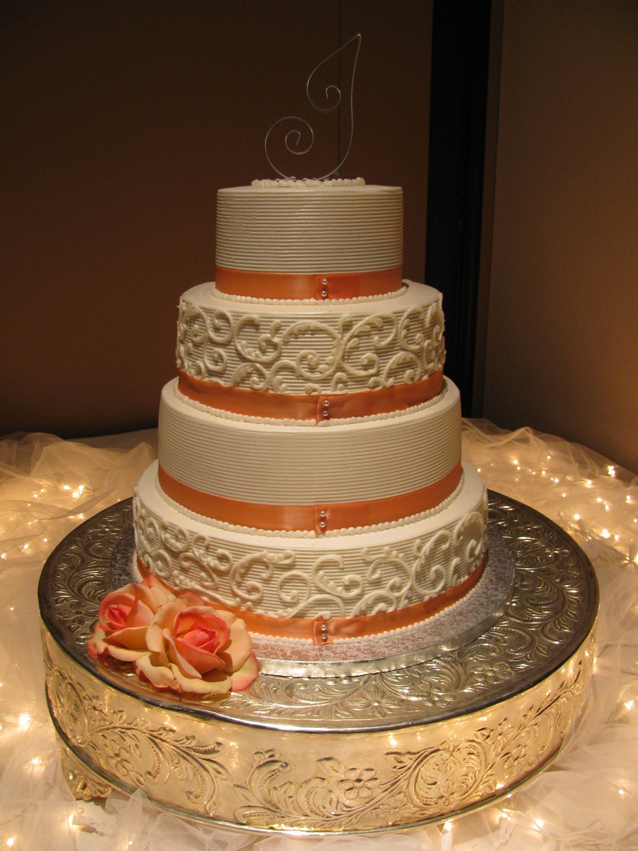 Combed Caked With Scrollwork - CakeCentral.com