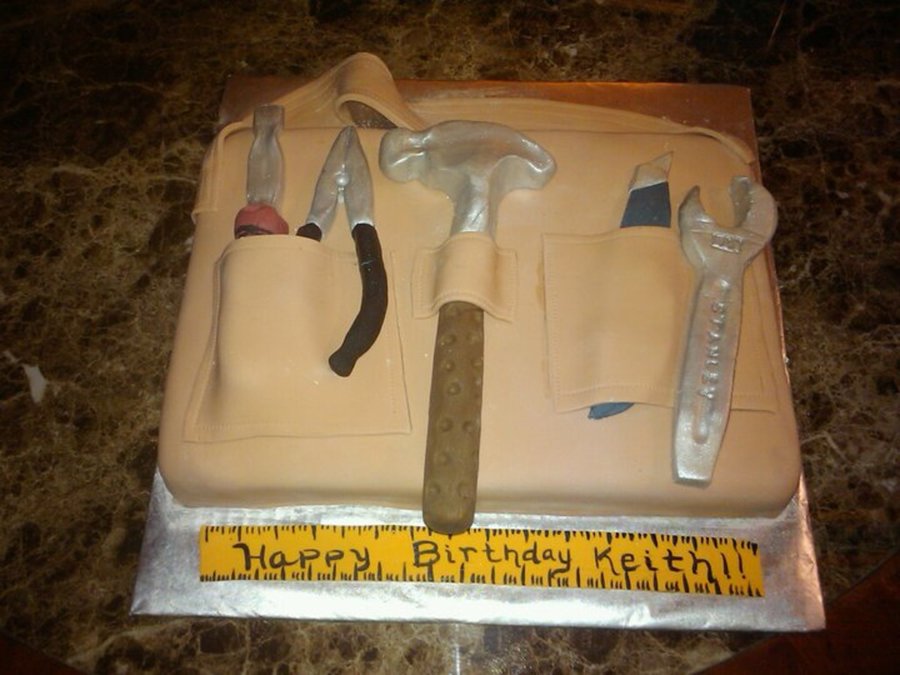 Tool Belt Cake - CakeCentral.com