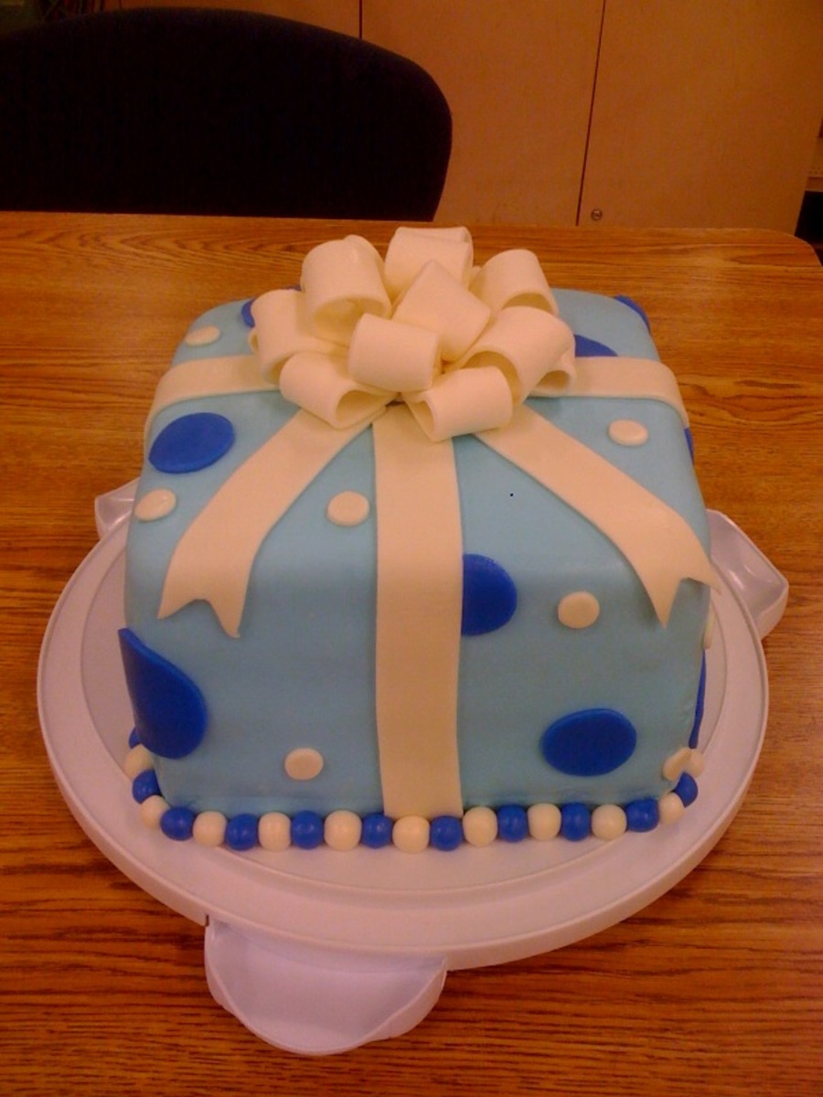 Blue Gift Box - CakeCentral.com