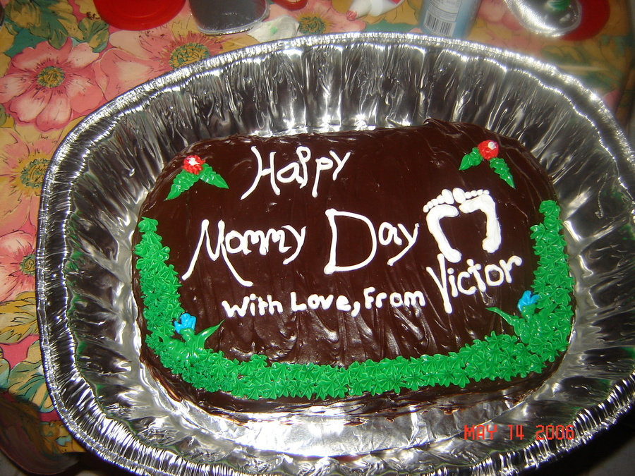 Baby Foot Print Mommy Cake - CakeCentral.com