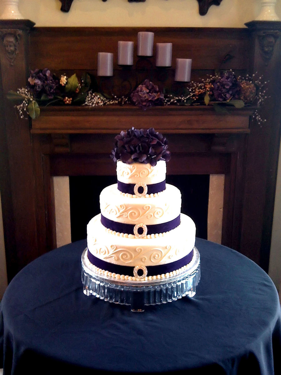 Scroll Wedding Cake - CakeCentral.com
