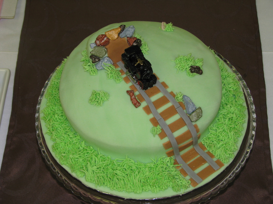 Transformer Train Tunnel Cake - CakeCentral.com